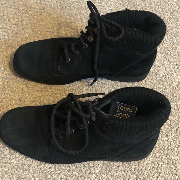Laura Scott | Shoes | Laura Scott Boots | Poshmark